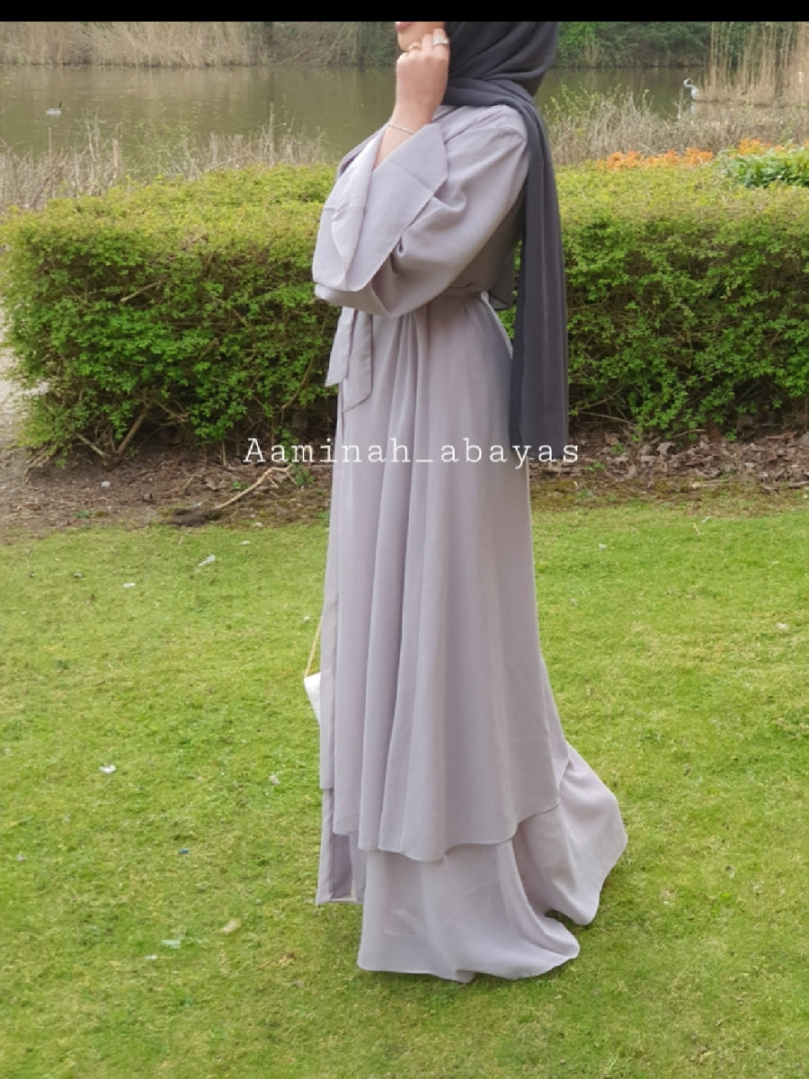 Maya Grey – Aamina Abayas